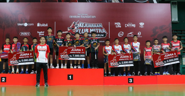 Mengasah Kemampuan-Berbagi Pengetahuan demi Mencetak Pebulutangkis Masa Depan