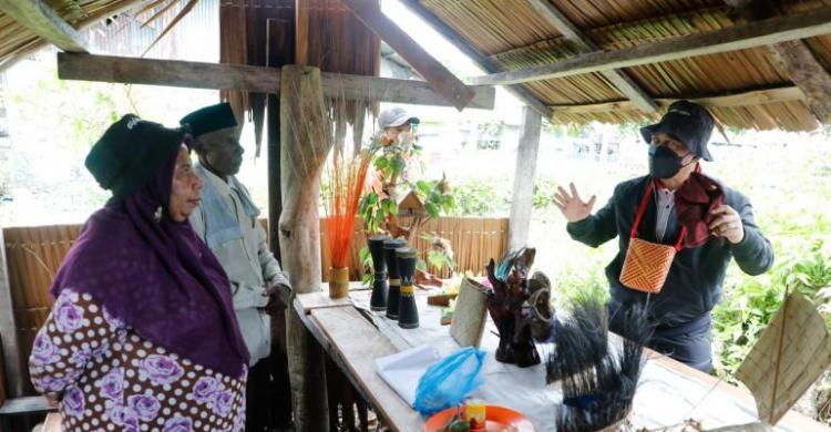 Kembangkan Destinasi Wisata PMI Promosikan Desa Wisata Fakfak Papua