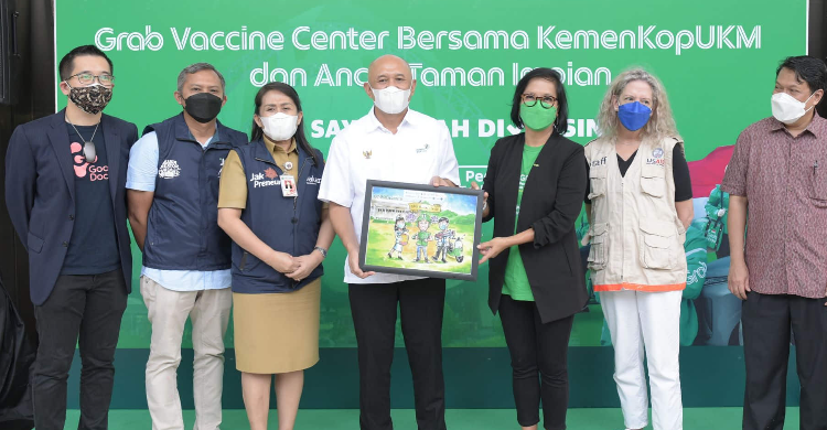 Kemenkop Dan Grab Sediakan Booster Untuk Warga Dan UMKM Jakarta