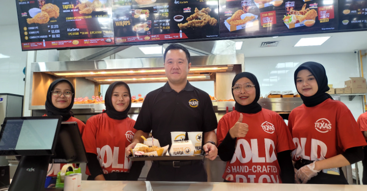 Kepakkan Sayap, Texas Chicken Buka Gerai Ke-18 Di Bandung