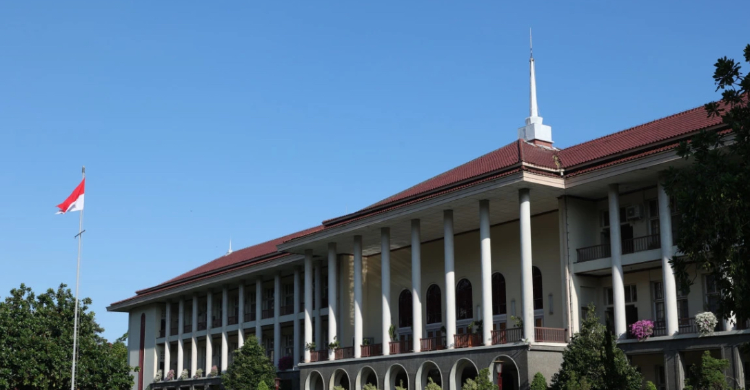 Joko Widodo Alumnus UGM, Masuk Tahun 1980 Wisuda 1985