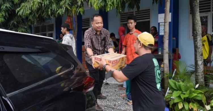 KlikDokter Salurkan Donasi Untuk Kesehatan Perempuan dan Anak Korban ...