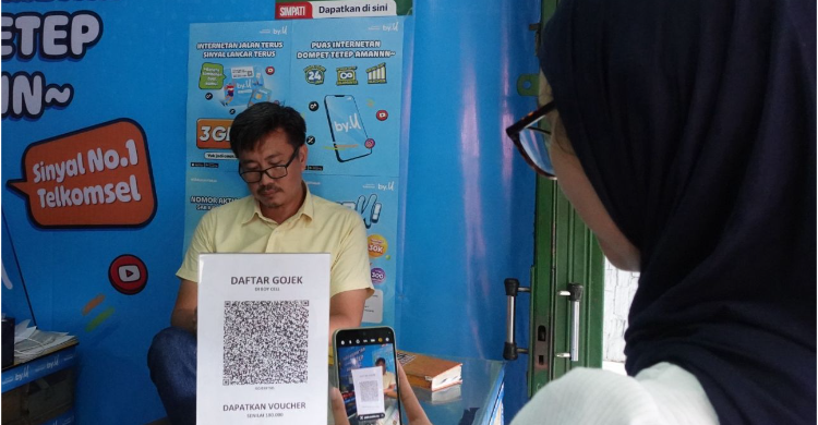 Kolaborasi Telkomsel dan Gojek Hadirkan Program Reward Bagi Pelanggan Baru