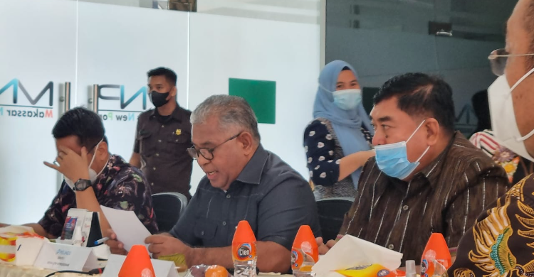 KSP: Desember Harus Groundbreaking Lahan Jalan Makassar New Port!