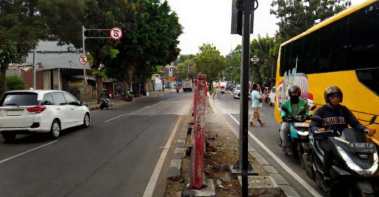 Lalu Lintas Jatiwaringin-Hek Kramat Jati Normal Usai Penutupan Pit ...