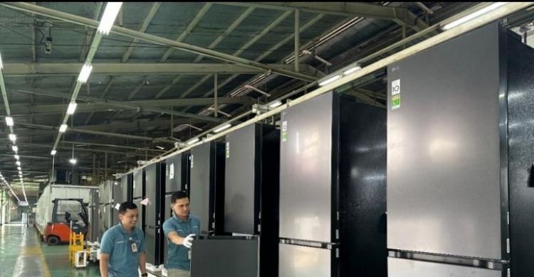 LG Hadirkan Lemari Es Premium Dua Pintu, Dengan Smart Inverter
