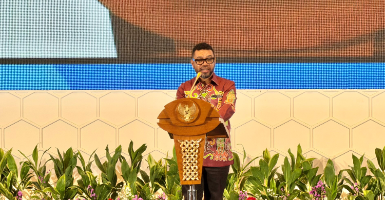 Lindungi PMI, Filep Wamafma Minta Presiden Bentuk Satgas Anti-Pungli di ...