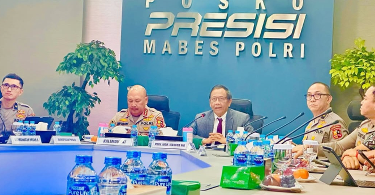 Mahfud Ajak Polisi Bangkit Dan Tegar Sebagai Bhayangkara Negara