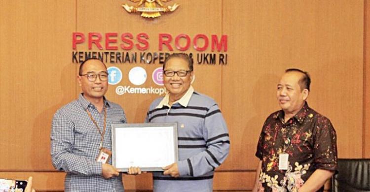 Masuk Dalam 100 Koperasi Besar Dunia Menkop Minta Kisel Melantai Di ...