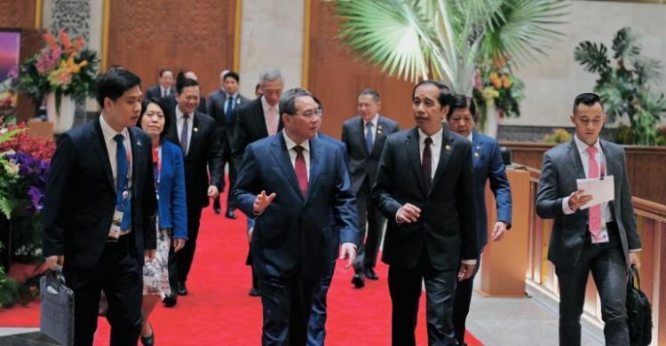 Mat Sony, Nunut Mulyo Bersama Presiden