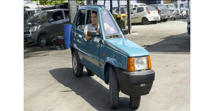 Mekanik Bikin Mobil Ramping Mengaspal