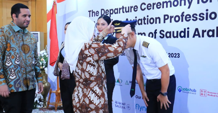 Menaker Ida: Lowongan Cabin Crew Maskapai Arab Saudi Meningkat