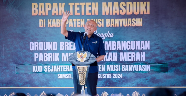 Menteri Teten Groundbreaking Pabrik Minyak Makan Merah Di Sumsel