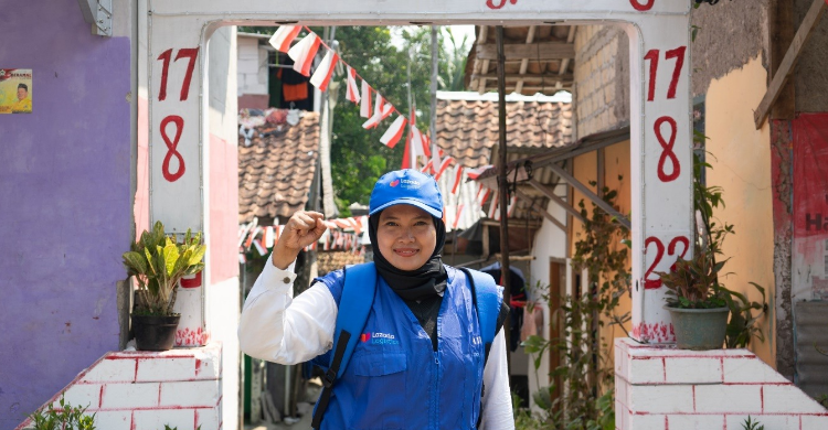 Mitra Kurir Lazada Logistics Jadi Sosok Inspiratif Di HUT RI Ke-78 - Hal.2