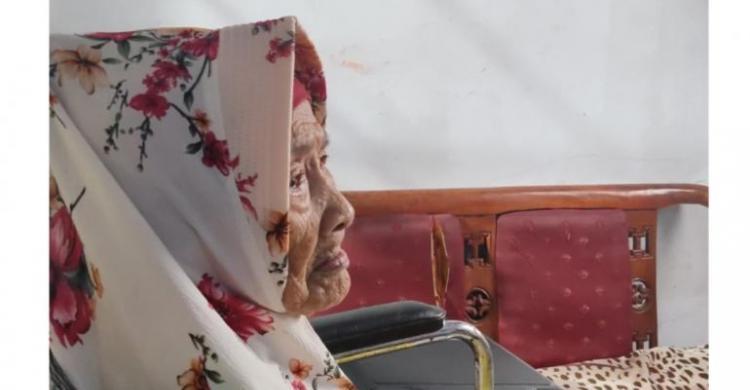 Nenek Sumbuk, Jemaah Haji Tertua, Bersiap Terbang ke Tanah Suci