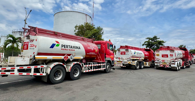 Optimalkan Pemenuhan BBM Jember, Pertamina Kirim Pasokan Lintas Region