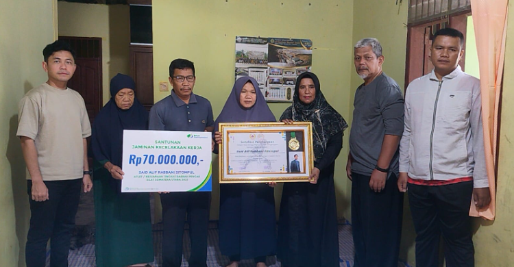 Orang Tua Pesilat Said Alif Terima Santunan BPJS Ketenagakerjaan Rp 70 Juta