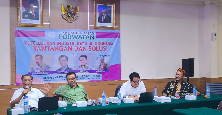 Pakar IPB Dorong Penyederhanaan Aturan Untuk Industri Kayu Nasional