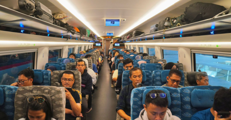 Pasca Gempa Kereta Whoosh Kembali Normal, Beroperasi 48 Perjalanan Per Hari