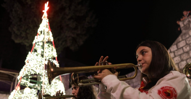 Natal Bergema Di Wilayah Konflik Palestina & Suriah