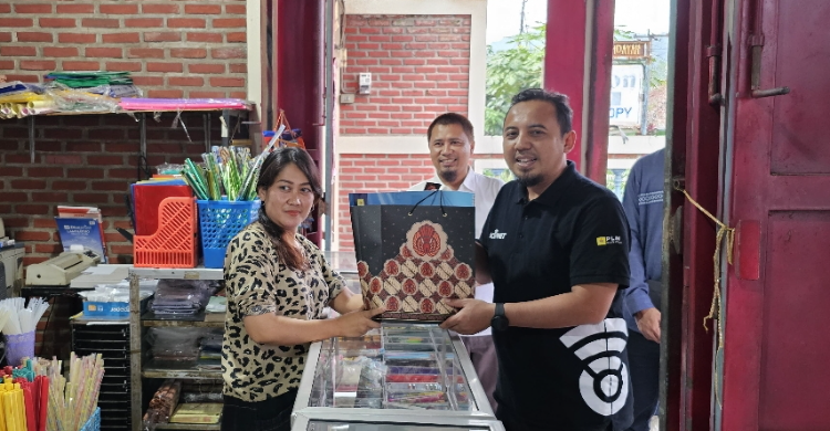 Penetrasi Pasar ICONNET, PLN Icon Plus Gelar Grebek Cluster di Soreang ...
