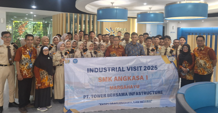 TBIG Siapkan Tenaga Kerja Terampil di Industri Telekomunikasi