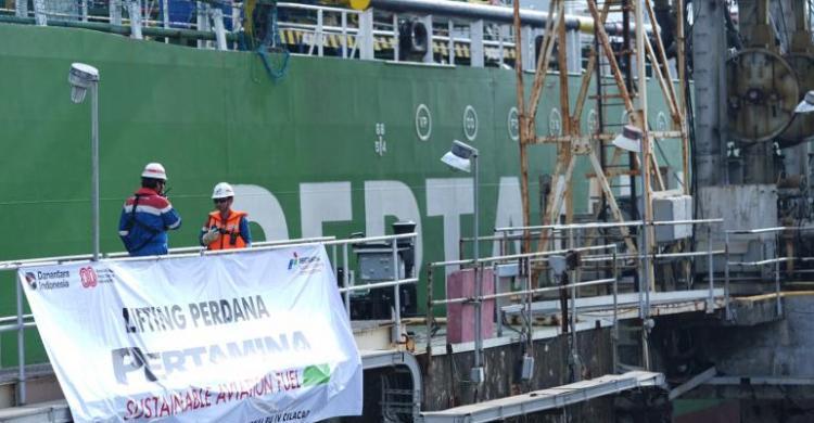 Pertamina Kirim Perdana Bioavtur Minyak Jelantah untuk Penerbangan