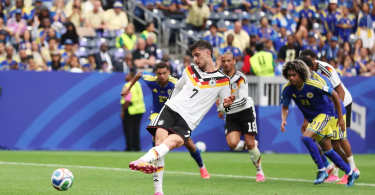 Bantai Curacao, Der Panzer Langsung Pesta Gol