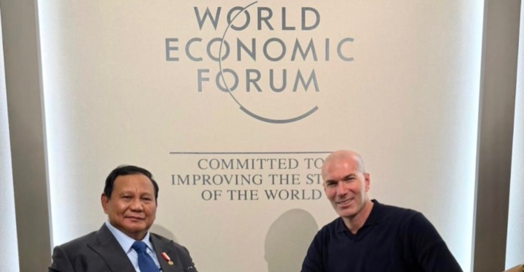 Prabowo Foto Bareng Zinedine Zidane dan Presiden FIFA di WEF 2026 Davos