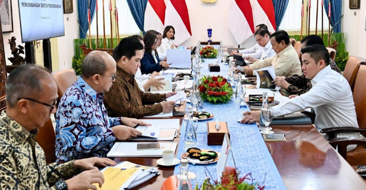 Prabowo Pastikan THR ASN Dan Swasta Cair Maret 2025