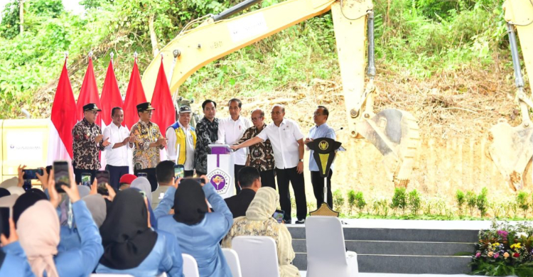 Presiden Jokowi Resmikan Groundbreaking Gunadarma, Universitas Pertama ...