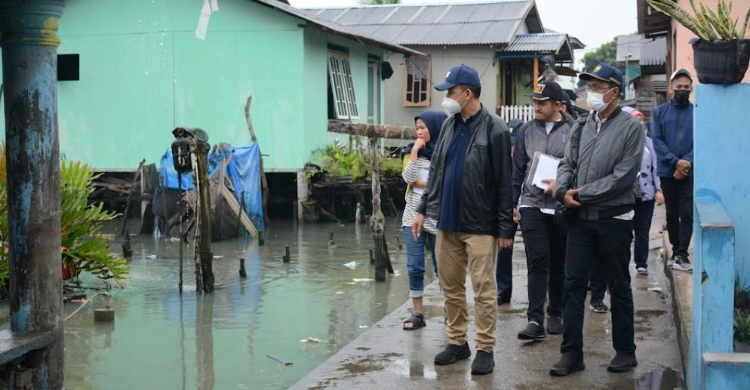 PUPR Bertekad Kurangi Kemiskinan Ekstrem Di Belawan Medan