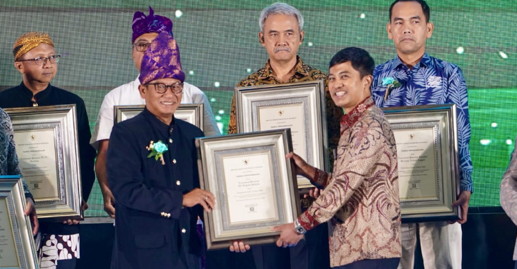 Pupuk Kaltim Raih Predikat Pelabuhan Sehat Dari Kemenkes