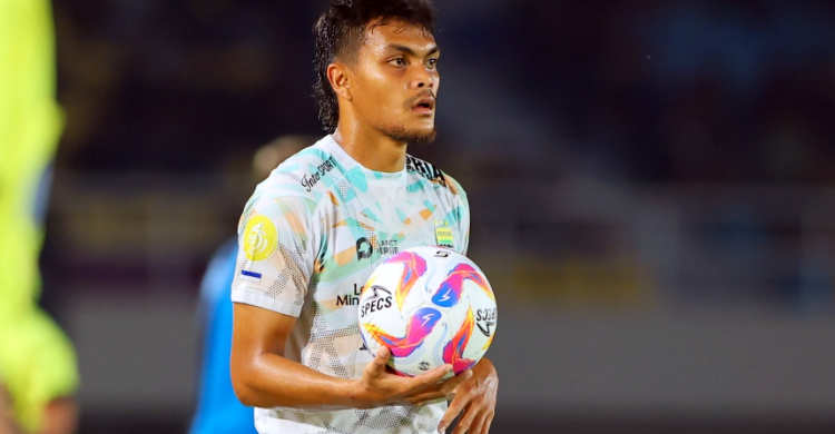 Rachmat Irianto Pulang Kampung Ke Persebaya