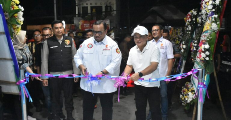 Resmikan Sekretariat di Kuningan, Andi Gani Dorong Hubungan Industrial ...