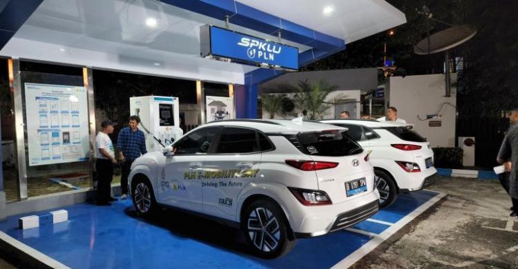 Sambut HAPUA-JEPIC Symposium 2022, PLN Dorong Ekosistem Kendaraan Listrik