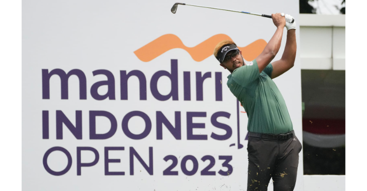 Sarit Suwannarut Memimpin Hari Pertama Mandiri Indonesia Open 2023