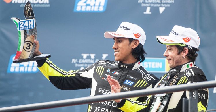 Sean Gelael & Rossi Raih Podium Ketiga di Kejuaraan 24H Dubai, Bamsoet ...