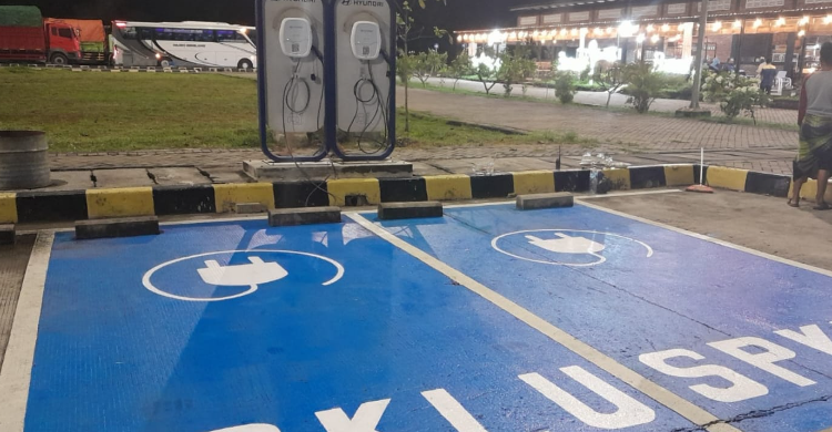 Siagakan 14 Rest Area Mobil Listrik Pemudik, Ini Titik Lokasinya
