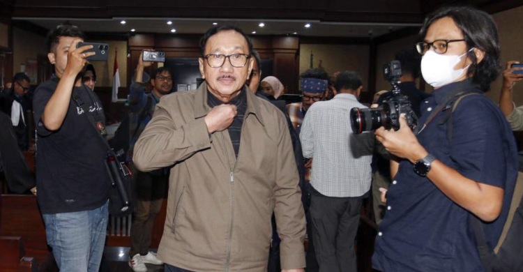 Hakim Perintahkan Buka Blokir Rekening Terdakwa