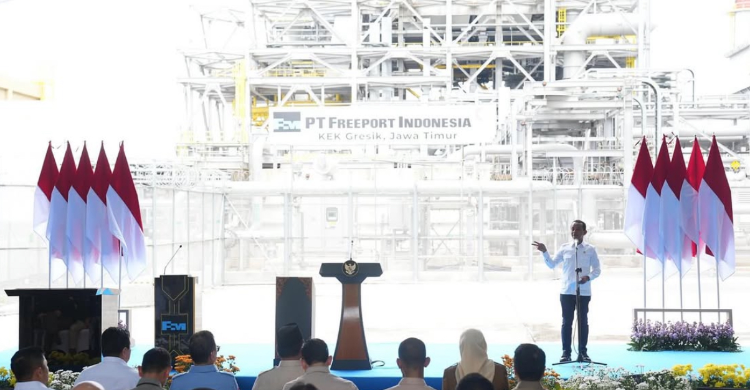 Smelter Emas Freeport Di Gresik, Bukti Peran Strategis Bahlil Dalam ...
