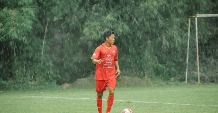 Tampil Ciamik, Bek Muda Ilham Rio Manteng Di Persija Hingga 2025