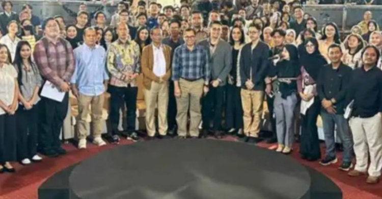 Mahfud Ajak Mahasiswa Tak Putus Harapan Kepada Indonesia