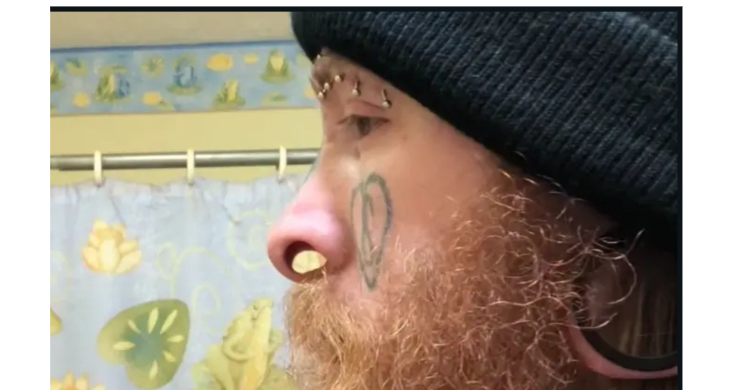 Tindikan Hidung Terbesar Di Dunia