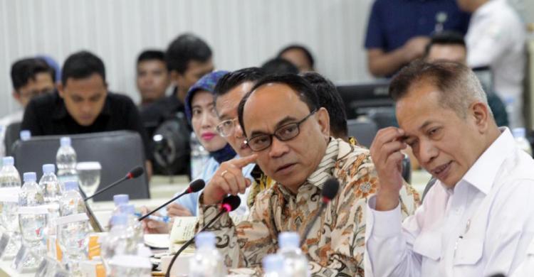 Aksi Bupati Jombang Gercep Bentuk Kopdes/Kel Merah Putih Curi Perhatian ...