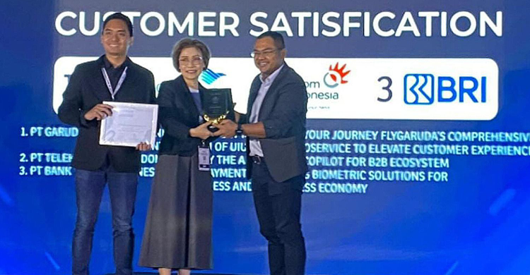 Top, Garuda Indonesia Juara Di Ajang Teknologi Transformasi BUMN 2024