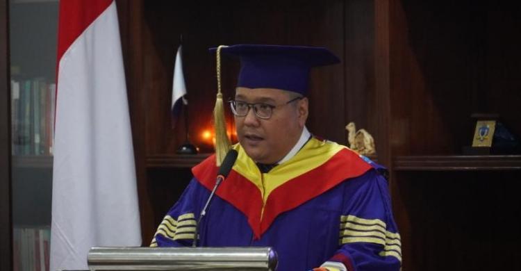 UBL Kukuhkan Arief Wibowo Guru Besar Ilmu Sistem Cerdas Krisis dan ...