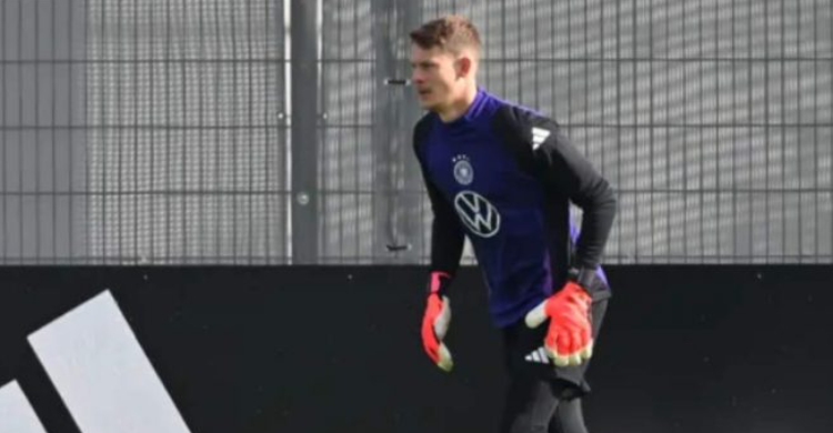 Jerman Vs Bosnia, Uji Coba Kiper Utama