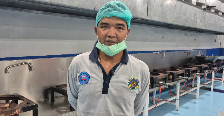 Usai Kena PHK, Suranto Temukan Harapan Baru Di Dapur MBG