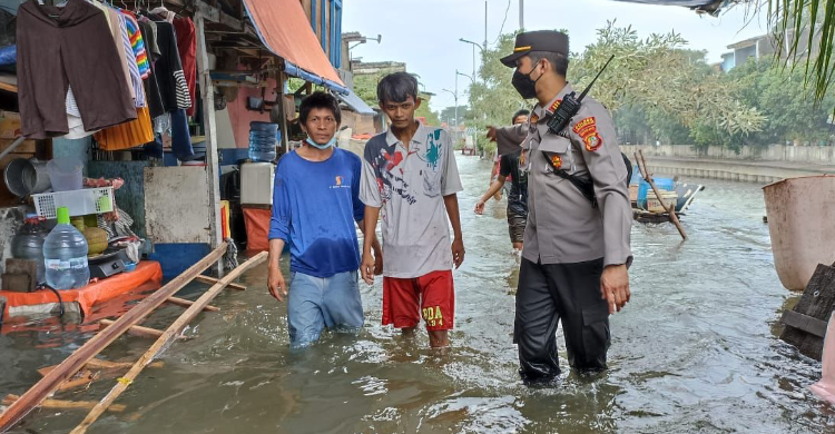 Waspada, Banjir Rob Ancam Warga Pesisir Jakarta 4 Hingga 10 Juni 2024